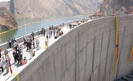Ethiopia's Gilgel Gibe III Powers Up - allAfrica.com
