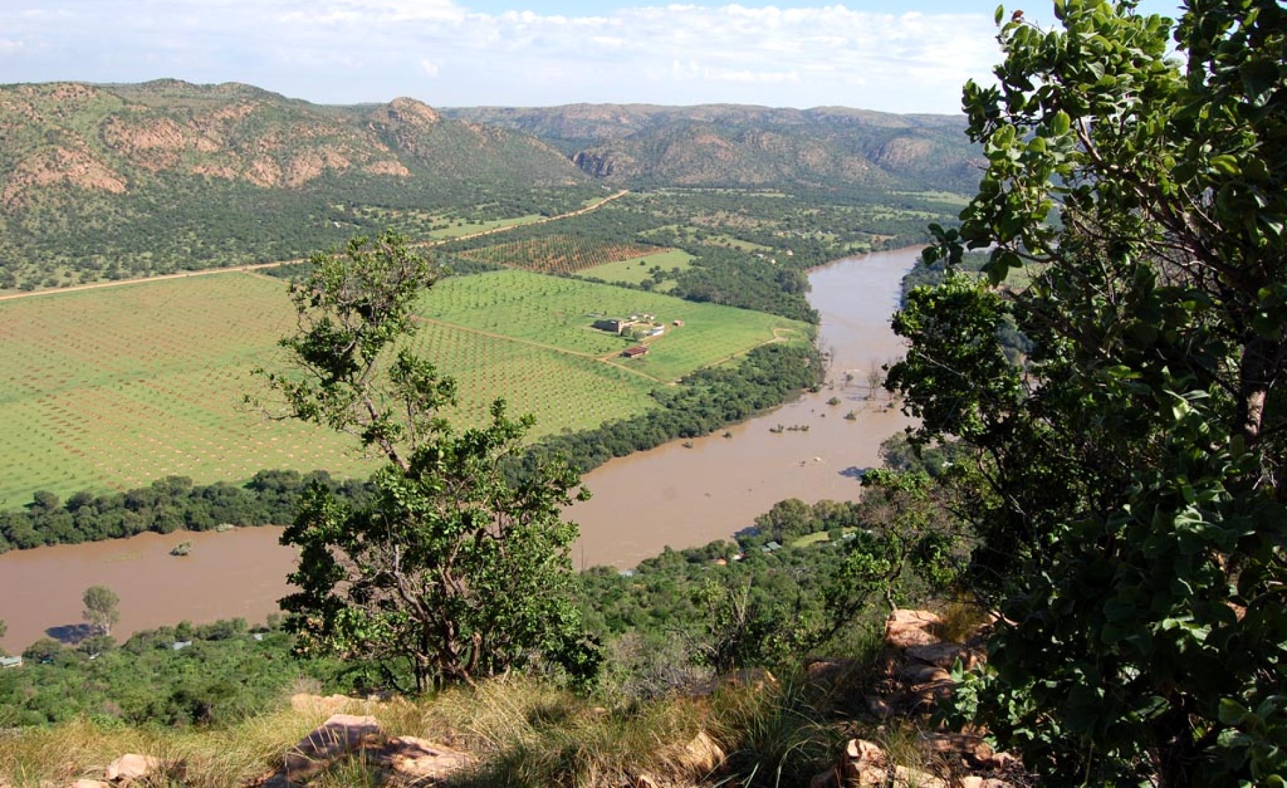 Articles of Interest - Vaal River Intervention