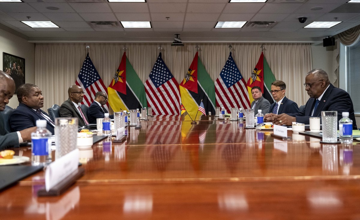 Mozambique, U.S. Bolster Ties for Security and Economic Growth ...